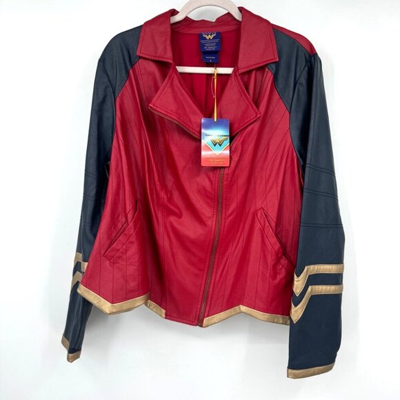 DC Comics | Jackets & Coats | Her Universe Dc Comics Wonder Woman Armor ...